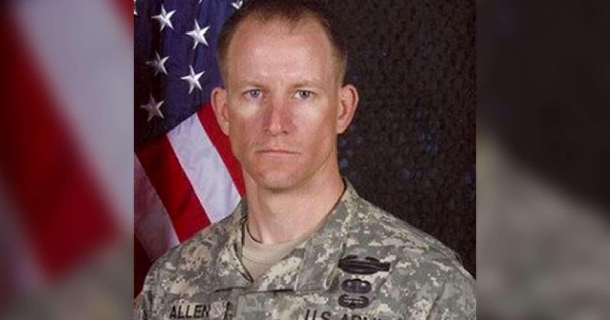 Sgt. Mark Allen, soldier wounded while searching for Bowe Bergdahl ...