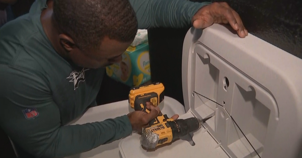 Former Eagle Brian Westbrook Working To Get Diaper Changing Stations In ...