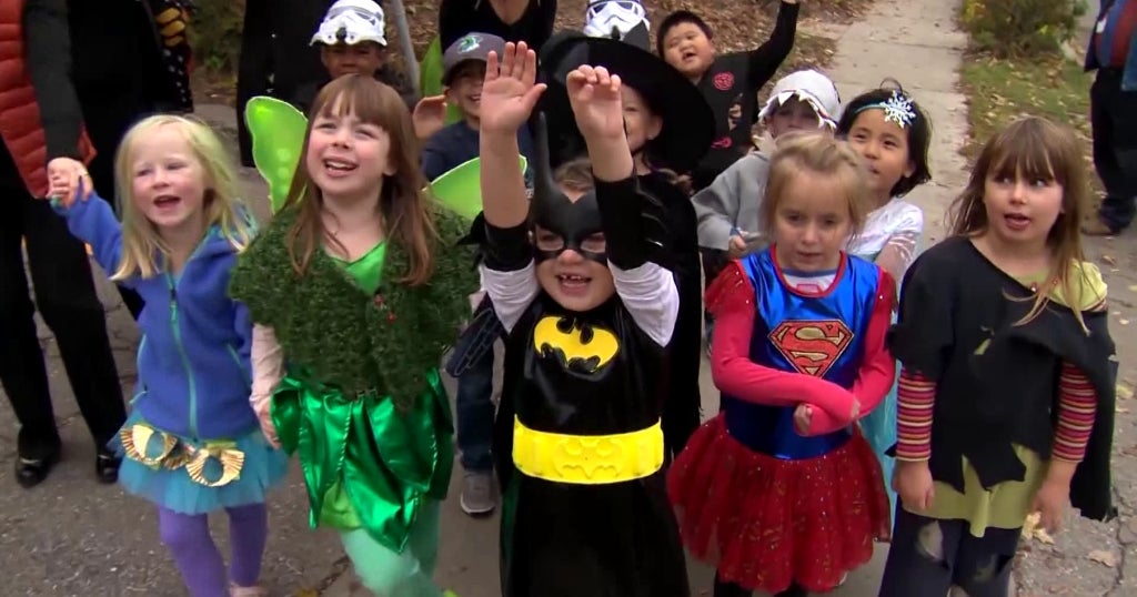 Vermont School District Cancels Halloween Classroom Celebrations - CBS ...
