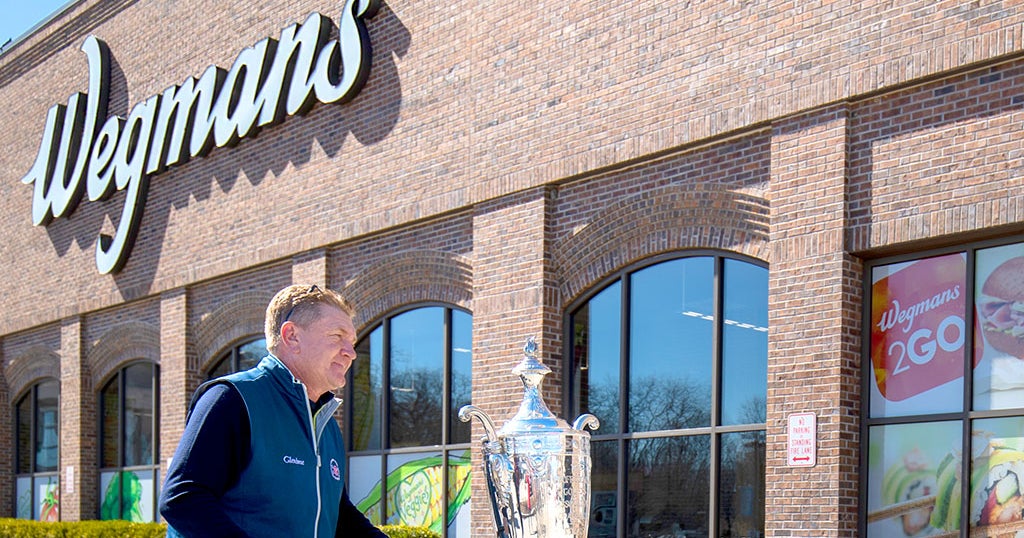 First Wegmans Grocery Store In NYC Opens Its Aisles - CBS New York