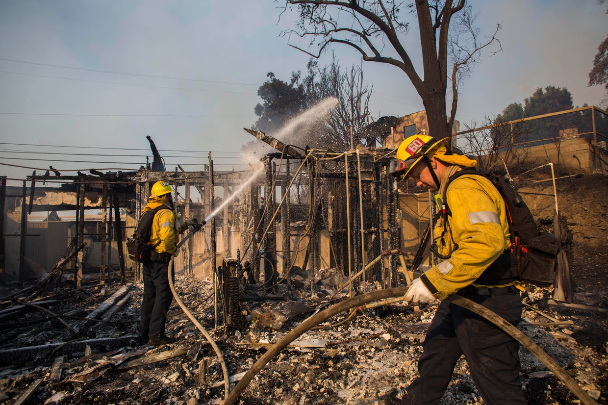 California fire photos: Simi Fire, Getty Fire, Easy Fire, Kincade Fire ...