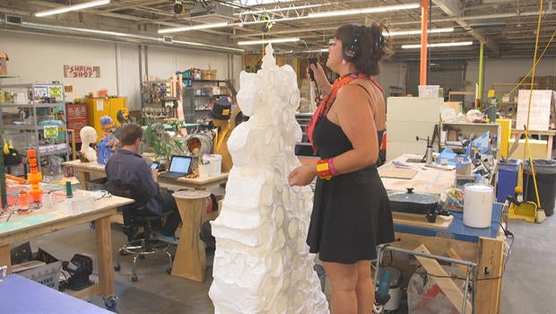 Enter the immersive art world of Meow Wolf - CBS News