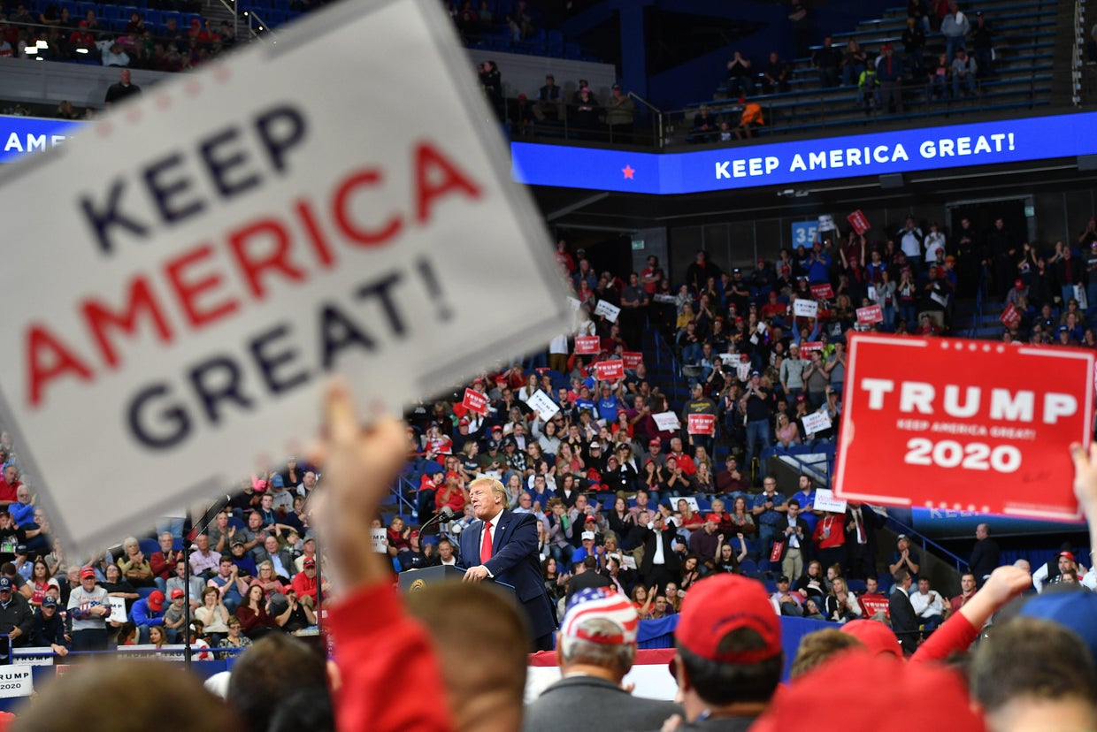 Trump rally Lexington, Kentucky: President Donald Trump rallies ...