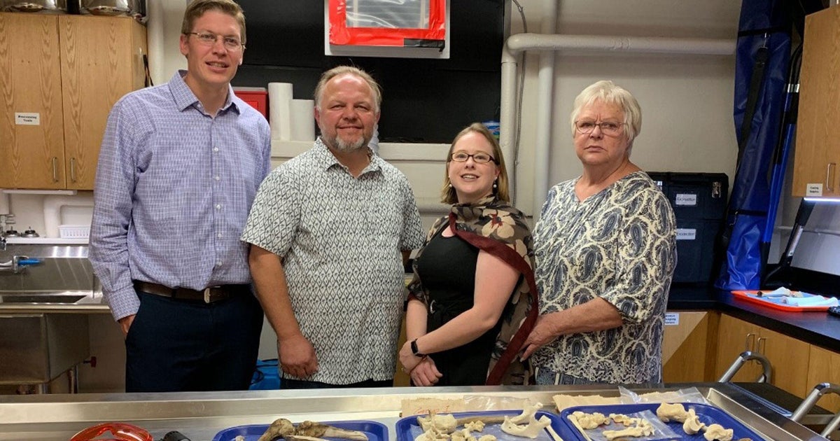 Family of murder victim aims to help others find justice - CBS News