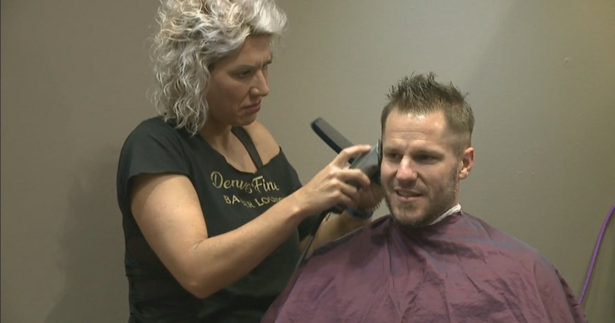 Barbers In Denver Offer Free Haircuts To Veterans To Offer Thanks - CBS ...