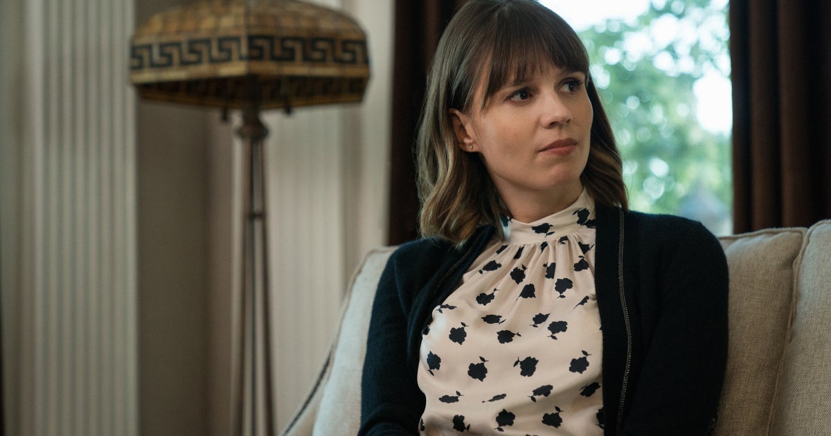 Katja Herbers On Her 'EVIL' Character: 'She's Surrounded By A Lot Of ...