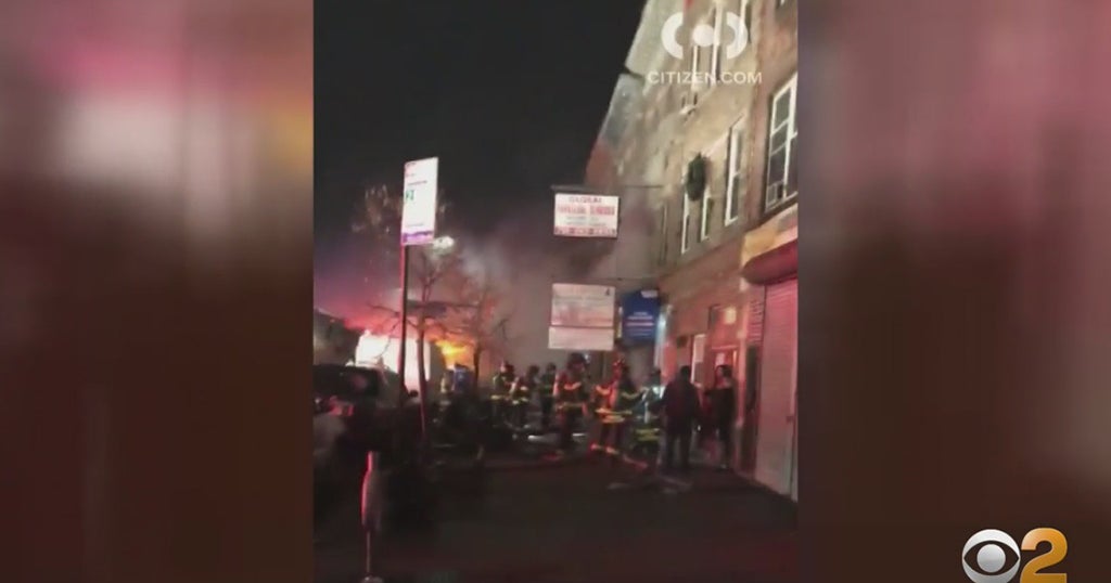 1 Dead, Several Injured After Early-Morning Fire In Brooklyn - CBS New York
