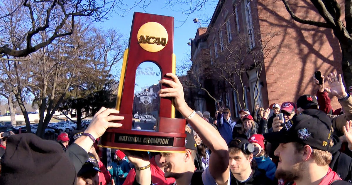 NCAA Division III Champion North Central College Cardinals Get Heroes ...