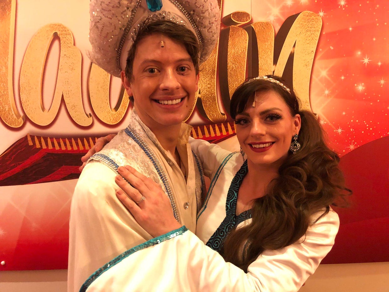 Aladdin marriage proposal: Aladdin and Jasmine get engaged during ...