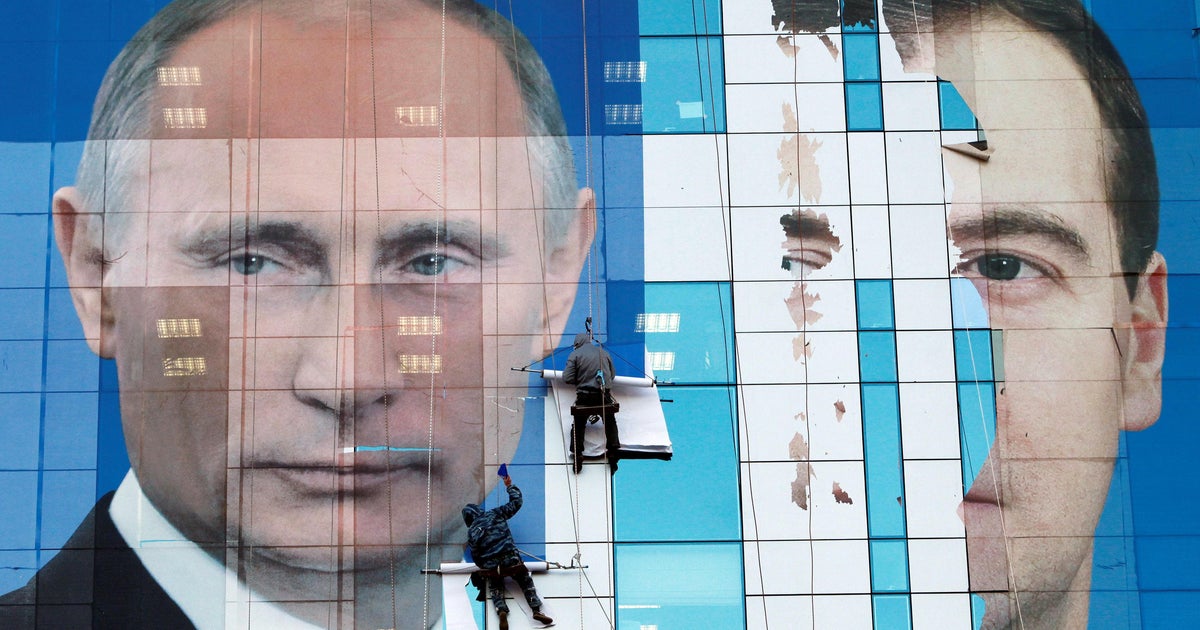 Vladimir Putins Cabinet Resigns In Russia Today Led By Prime Minister