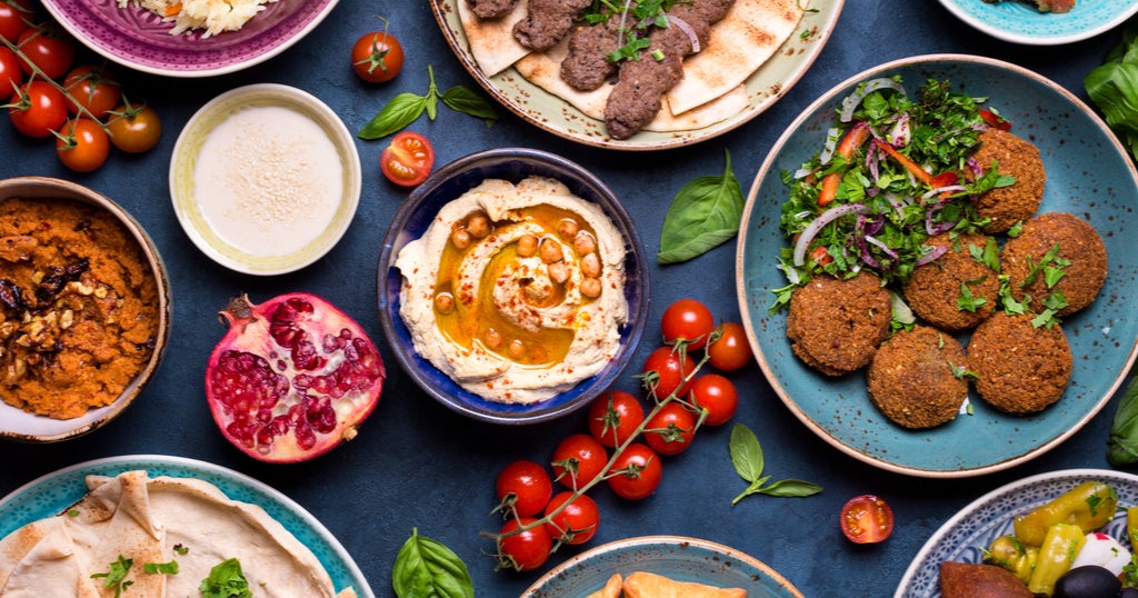 The 4 Best Halal Spots in Detroit - CBS Detroit