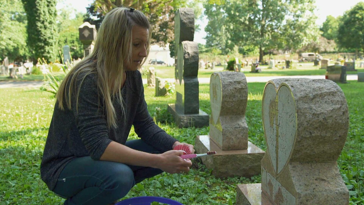 Pelley family prom night murders: A lifelong friendship rekindled ...