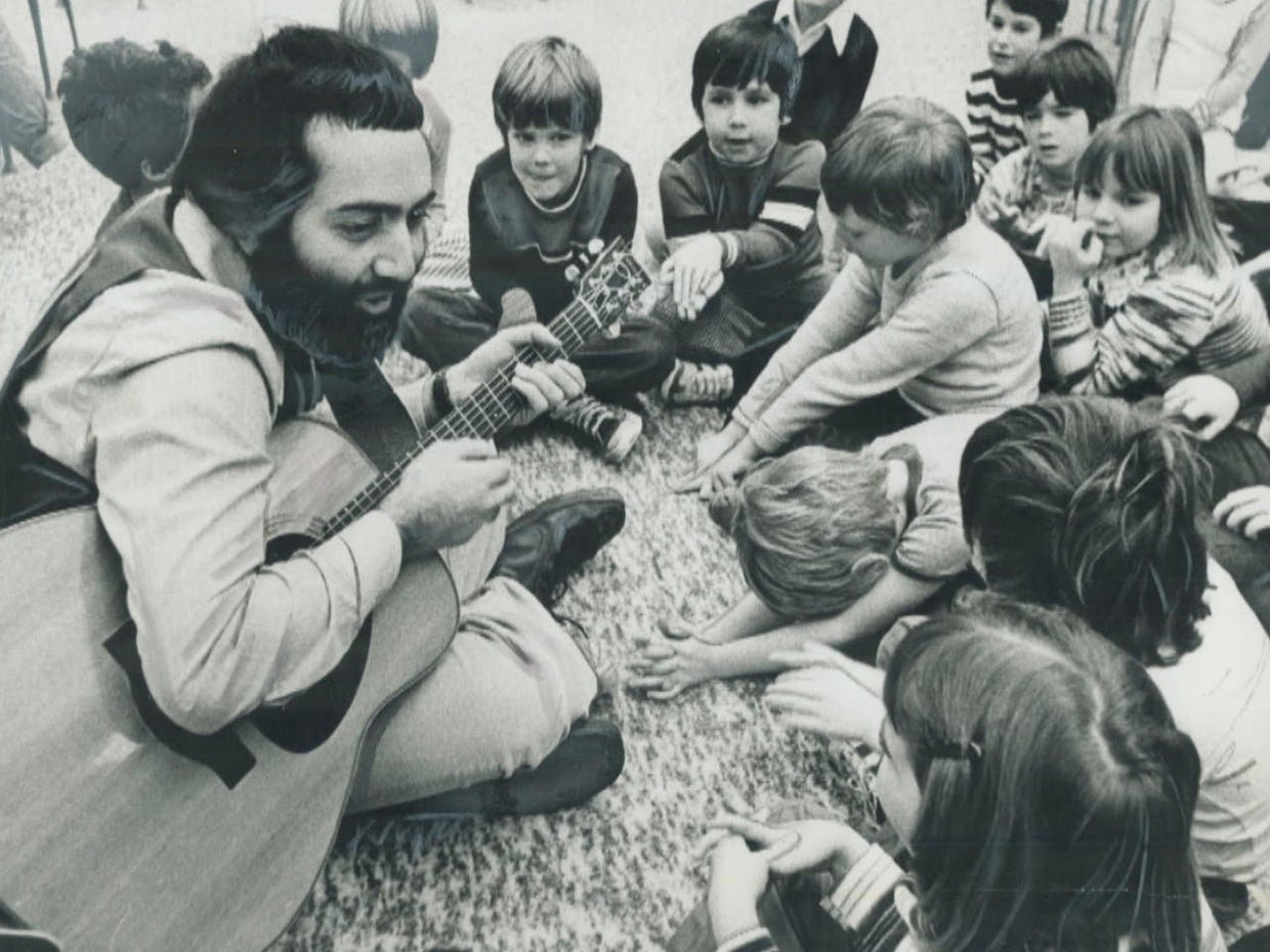 For more than 40 years Raffi, the folk singer-turned-rock star to kids ...