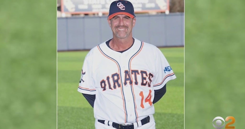 Yankees' Cole On Hand As Baseball Coach Killed With Bryant Honored At ...