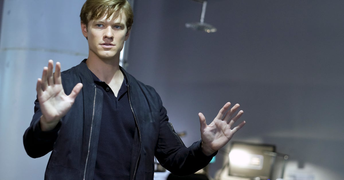 Lucas Till On 'MacGyver's Fourth Season: 'Completely Different Show ...