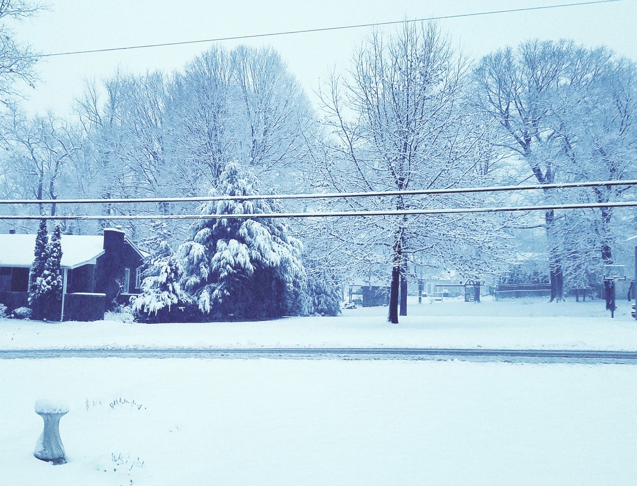 Snow Storm Hits Pittsburgh Area