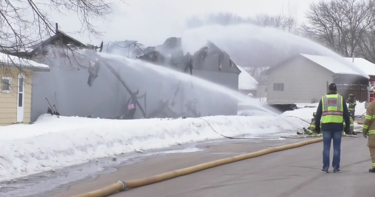 Southern Minnesota Bowling Alley Destroyed By Fire - CBS Minnesota