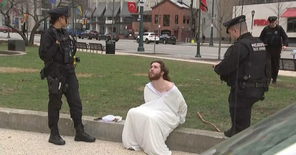 'They Dragged My Feet': 'Philly Jesus' Handcuffed, Kicked Out Of ...