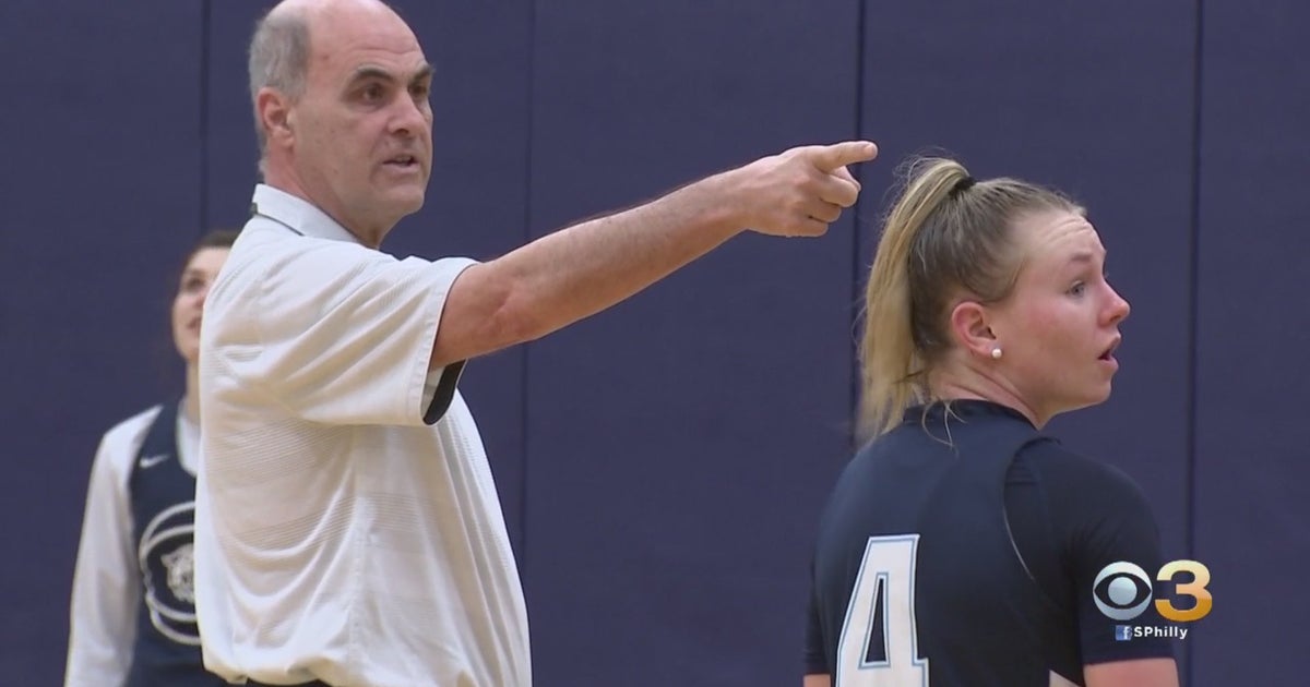After 42 Years, Legendary Villanova Women's Basketball Coach Harry ...