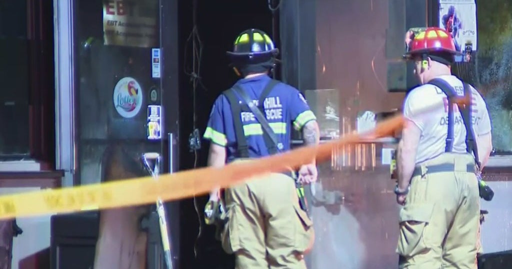 Overnight Fire In Lauderhill Gas Station - CBS Miami