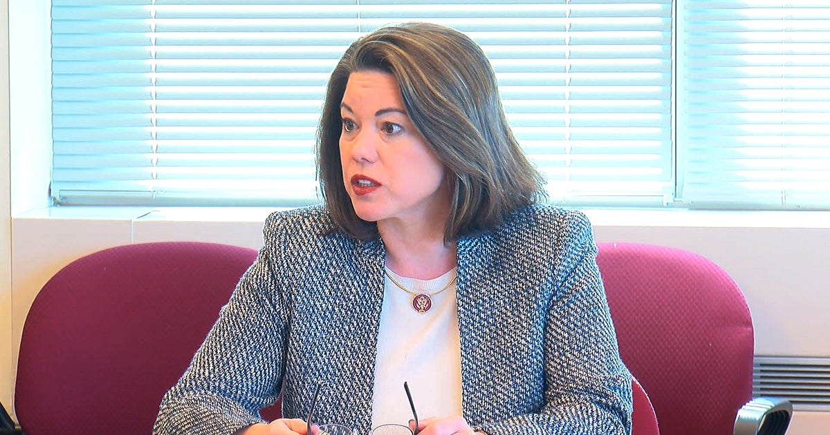 Angie Craig Gathers Counties For Coronavirus (COVID-19) Planning - CBS ...