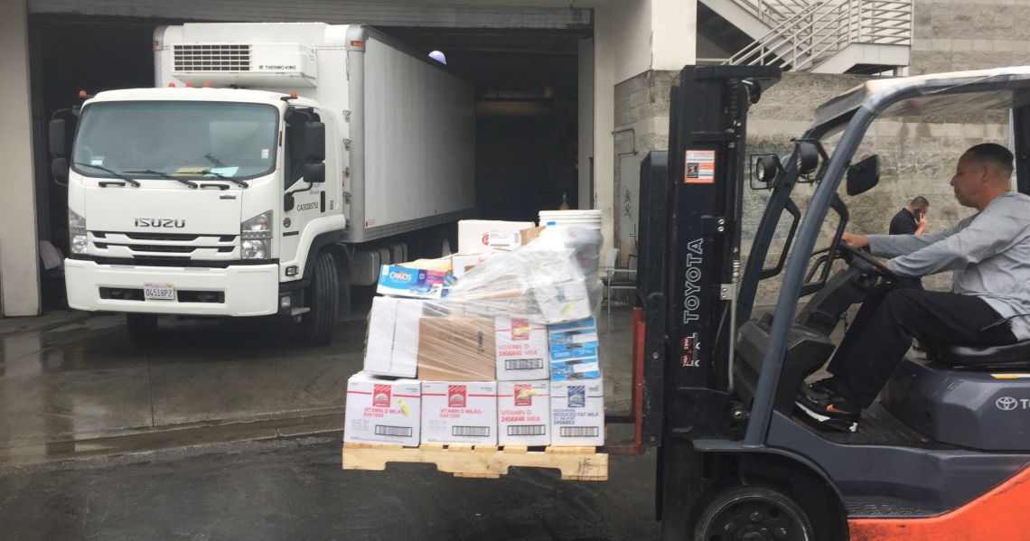 Staples Center Donates Food To Homeless Services Amid Event Suspensions ...