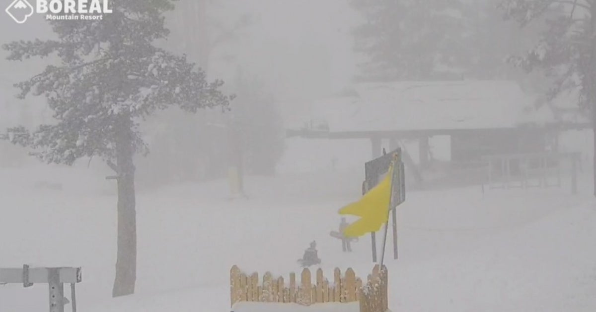 Drivers and Local Businesses Divided On Heavy Weekend Snowfall - CBS ...