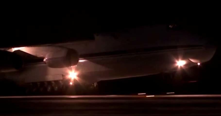 Coronavirus news: Putin sends military plane to U.S. with supplies to ...