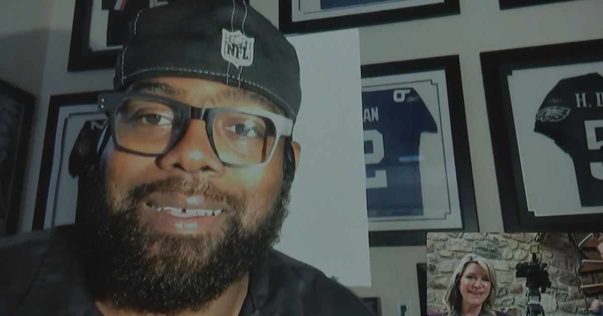 Coronavirus Latest: Former Eagle Tra Thomas Using Artistic Skills To ...