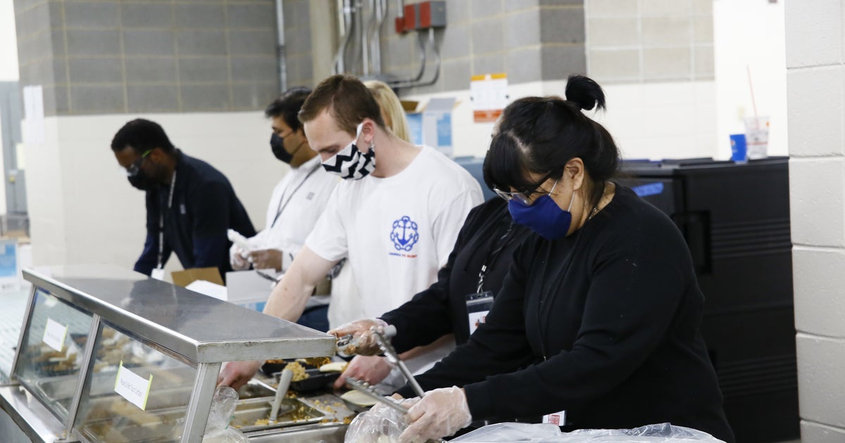 Volunteers Needed At Denver's Auxiliary Homeless Shelter - CBS Colorado