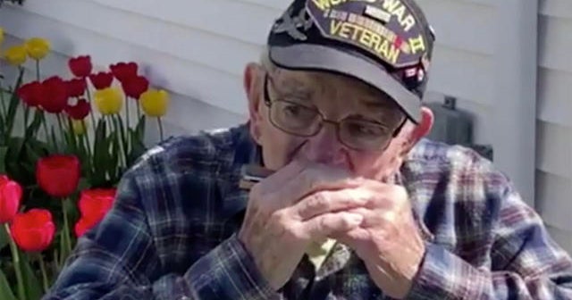 Beloved WWII veteran "Harmonica Pete" plays tune to celebrate spring ...