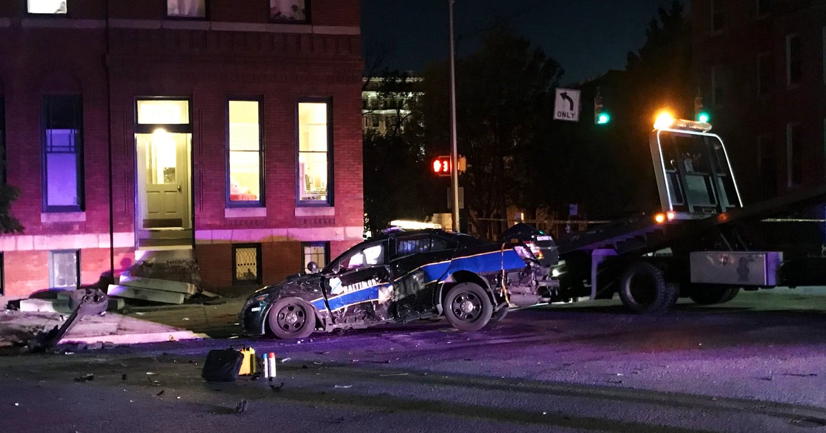 2 Baltimore Police Officers Injured After Patrol Cars Collide - CBS ...
