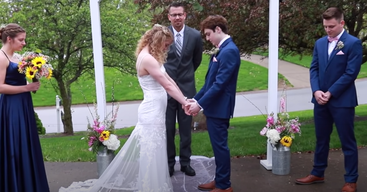18-year-old given months to live marries his high school sweetheart ...