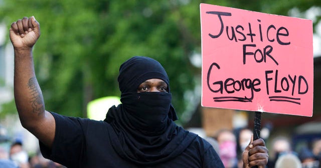 Could Trump invoke the Insurrection Act to send in troops? - CBS News