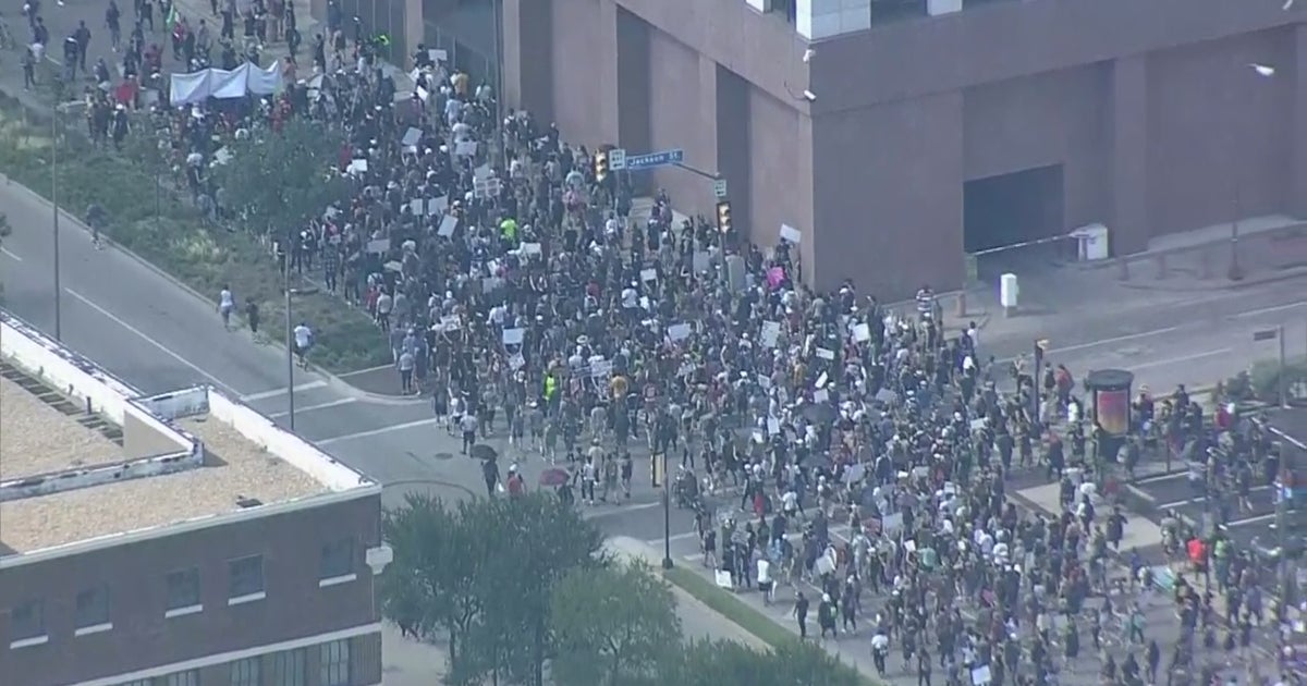 Dallas Women Arrested During George Floyd Protests Challenge State Anti ...