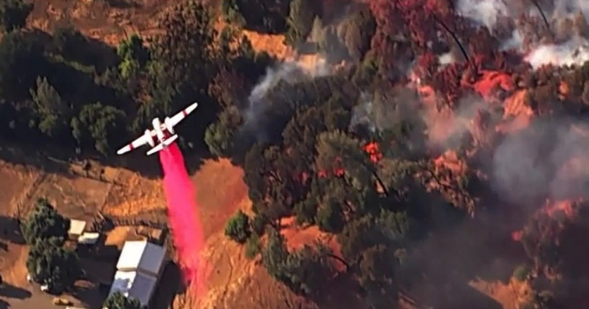 Family Forced From Home As Quail Fire Torches Nearly 2,000 Acres In ...
