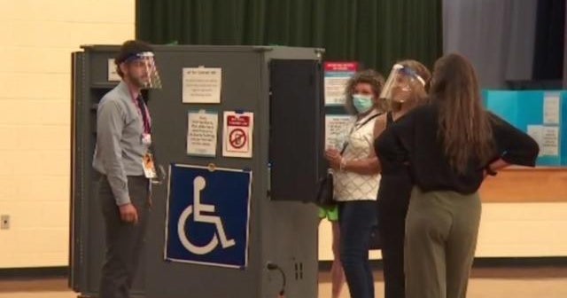 Georgia primary election plagued by long lines and voting issues - CBS News
