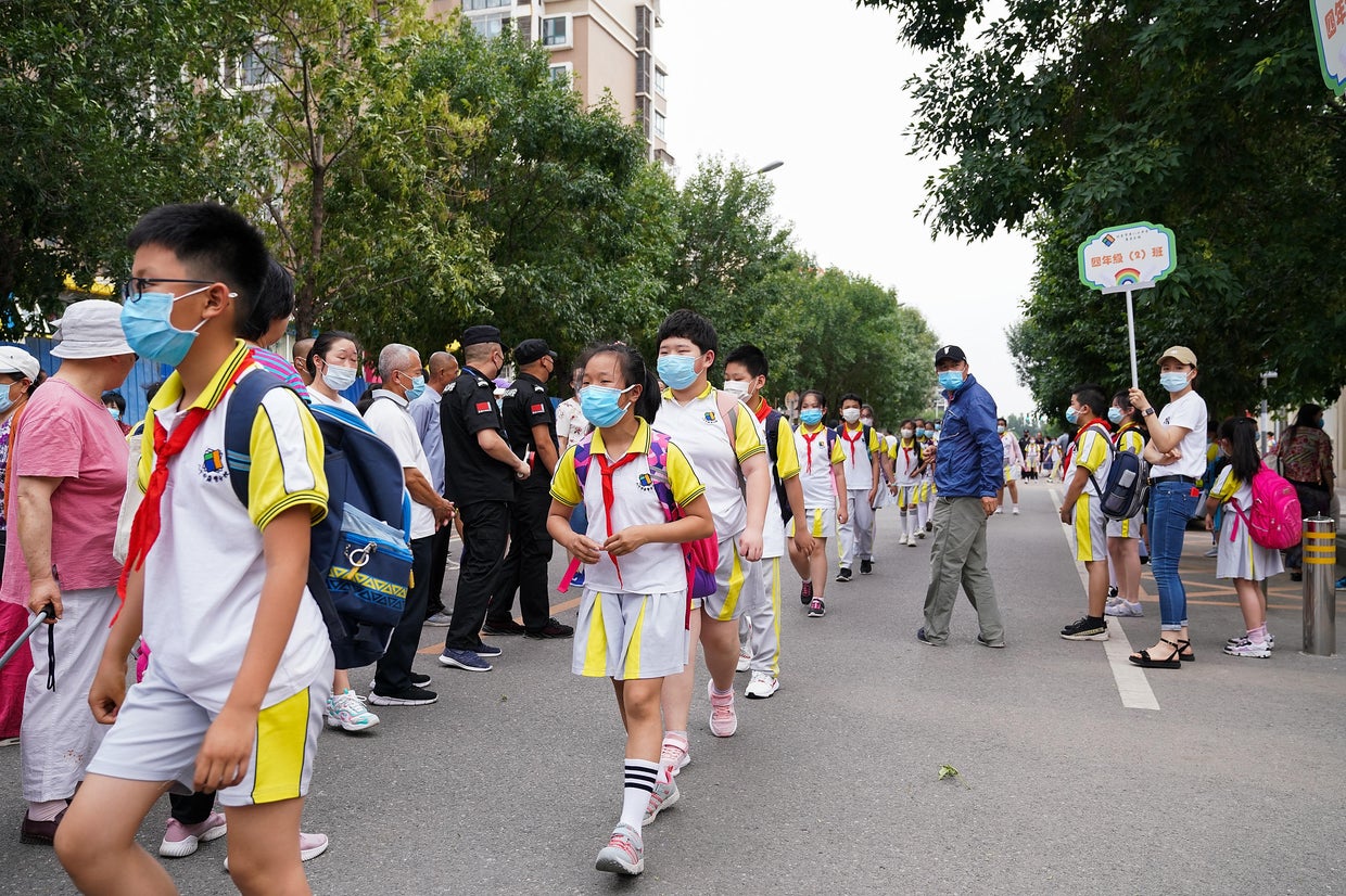 New coronavirus cases see Beijing close 2 food markets, scrap plan to ...