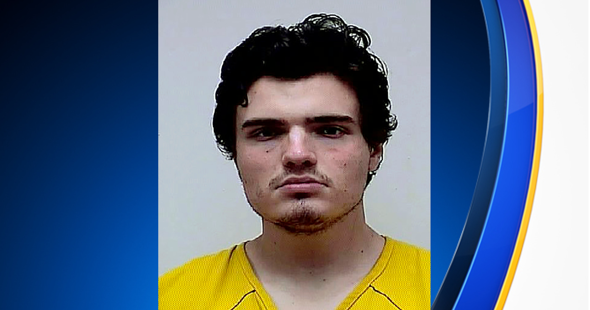 UConn Student, Fugitive Peter Manfredonia In Court On Murder Charge ...