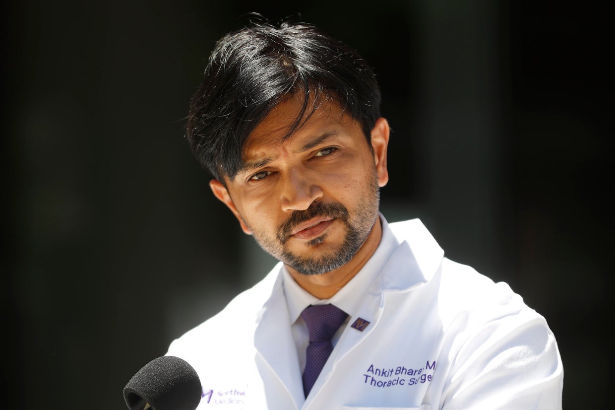 Young woman with coronavirus receives double lung transplant in Chicago ...