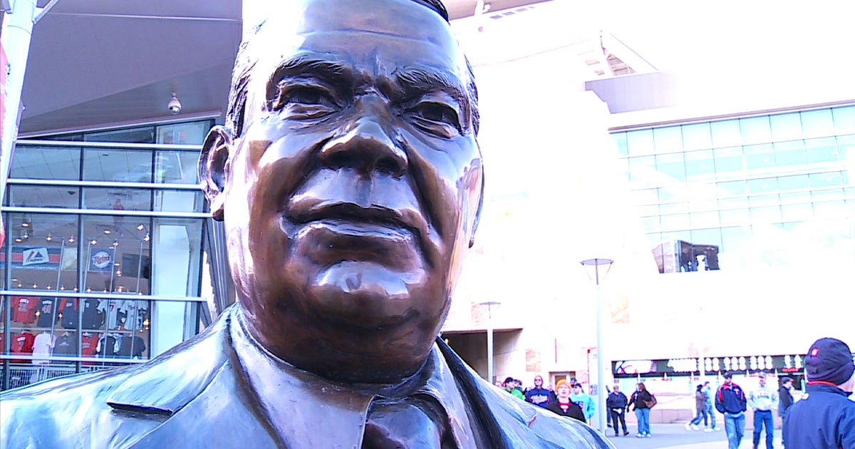 Twins Remove Statue Of Calvin Griffith From Target Field Over Racist ...