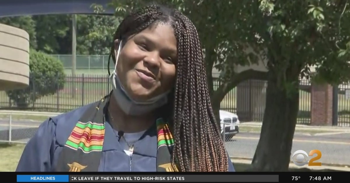 CBS2's John Elliott Celebrates Members Of The Class Of 2020 - CBS New York