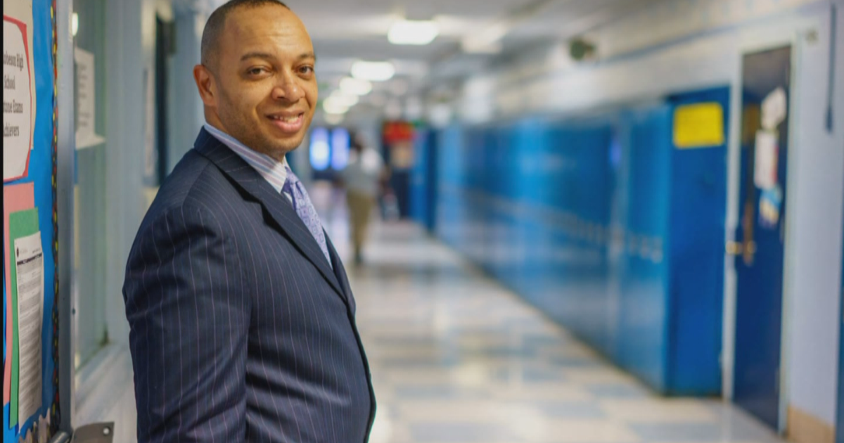 Philadelphia Principal Named Top Principal In Pennsylvania For ...