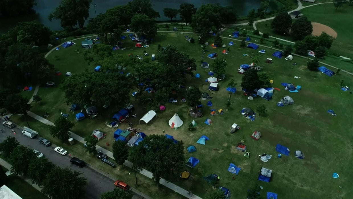 MPRB Shuts Down 3 Unauthorized Minneapolis Park Encampments - CBS Minnesota