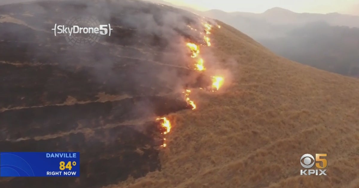 Evacuation Warning Keeps Residents On Edge As Lightning Complex Fires ...