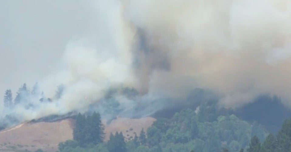 City Of Healdsburg Issues Evacuation Warning Due To LNU Lightning ...