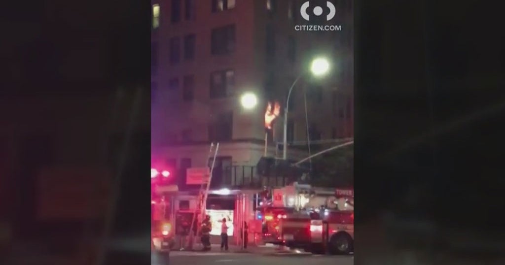 At Least 1 Killed In Upper East Side Fire - CBS New York