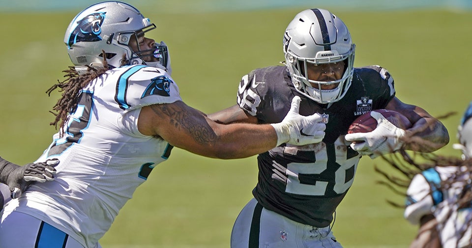 Jacobs Runs for 3 TDs as Raiders Hold Off Panthers - CBS Los Angeles