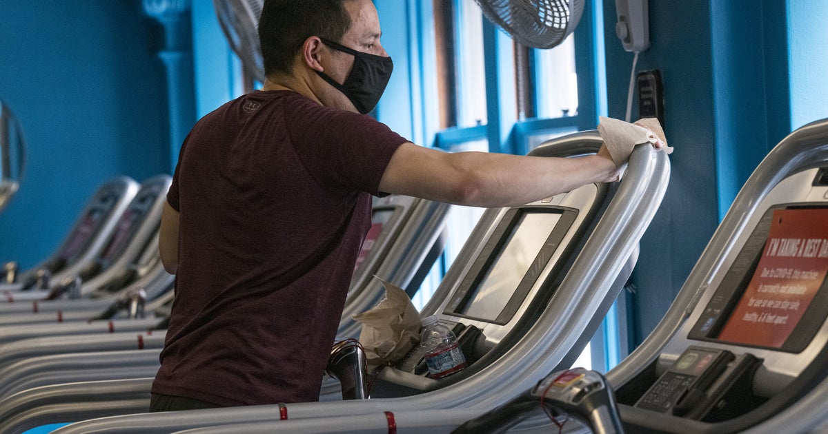 Wearing Face Masks While Exercising Reduces Oxygen, Increases Heart ...