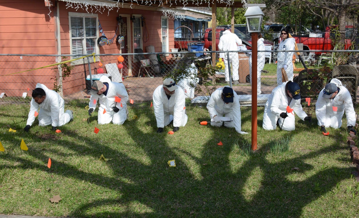 Inside the FBI's race to stop Austin, Texas, bombing spree - CBS News